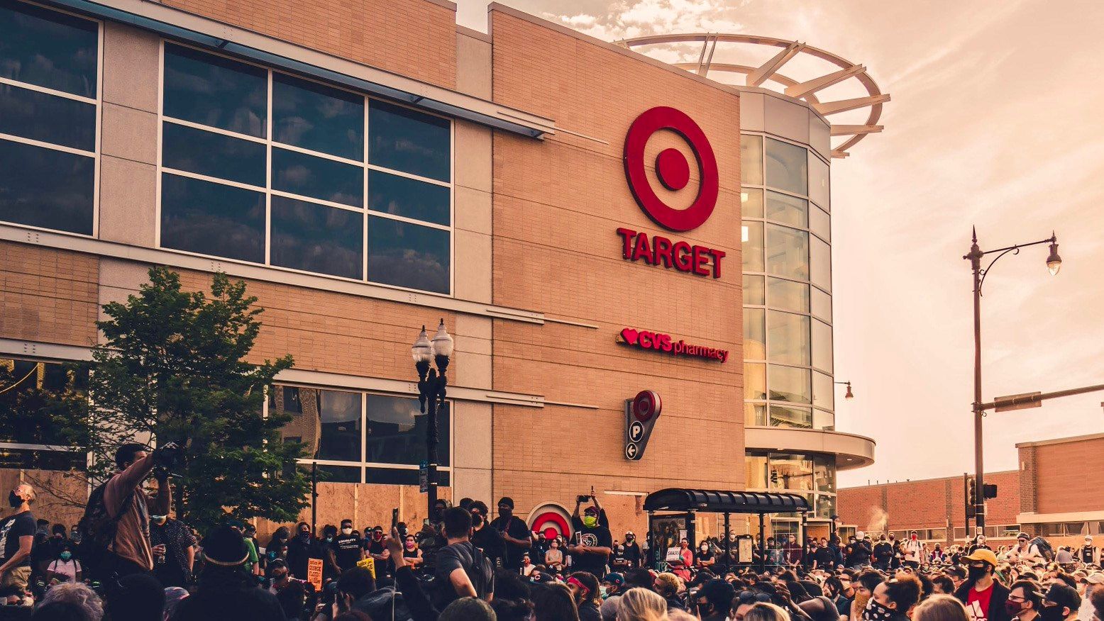 Target reduce iniciativas de diversidad y equidad ante presiones políticas y sociales - Este ...